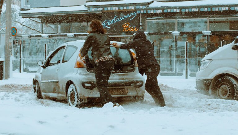 Bogsera bilen – regler och tips för bogsering | Bilbolaget.nu